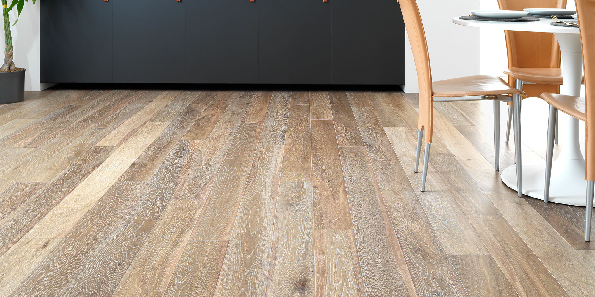 What is Colour Variation in Wood Floors | Woodpecker Flooring
