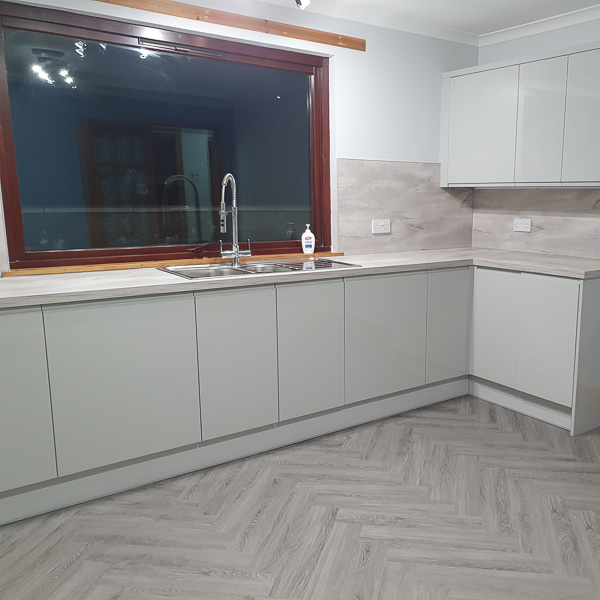 Brecon Whisper Oak Herringbone | Outlet | Woodpecker Flooring