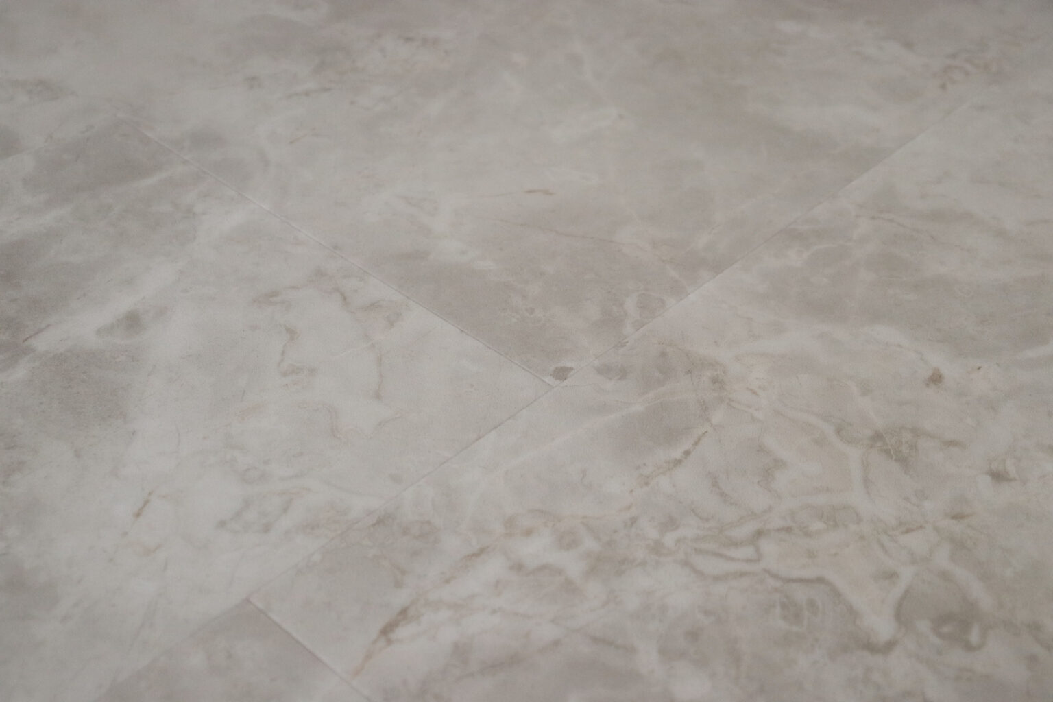 Whitby Silvermist Tile | Outlet | Woodpecker Flooring